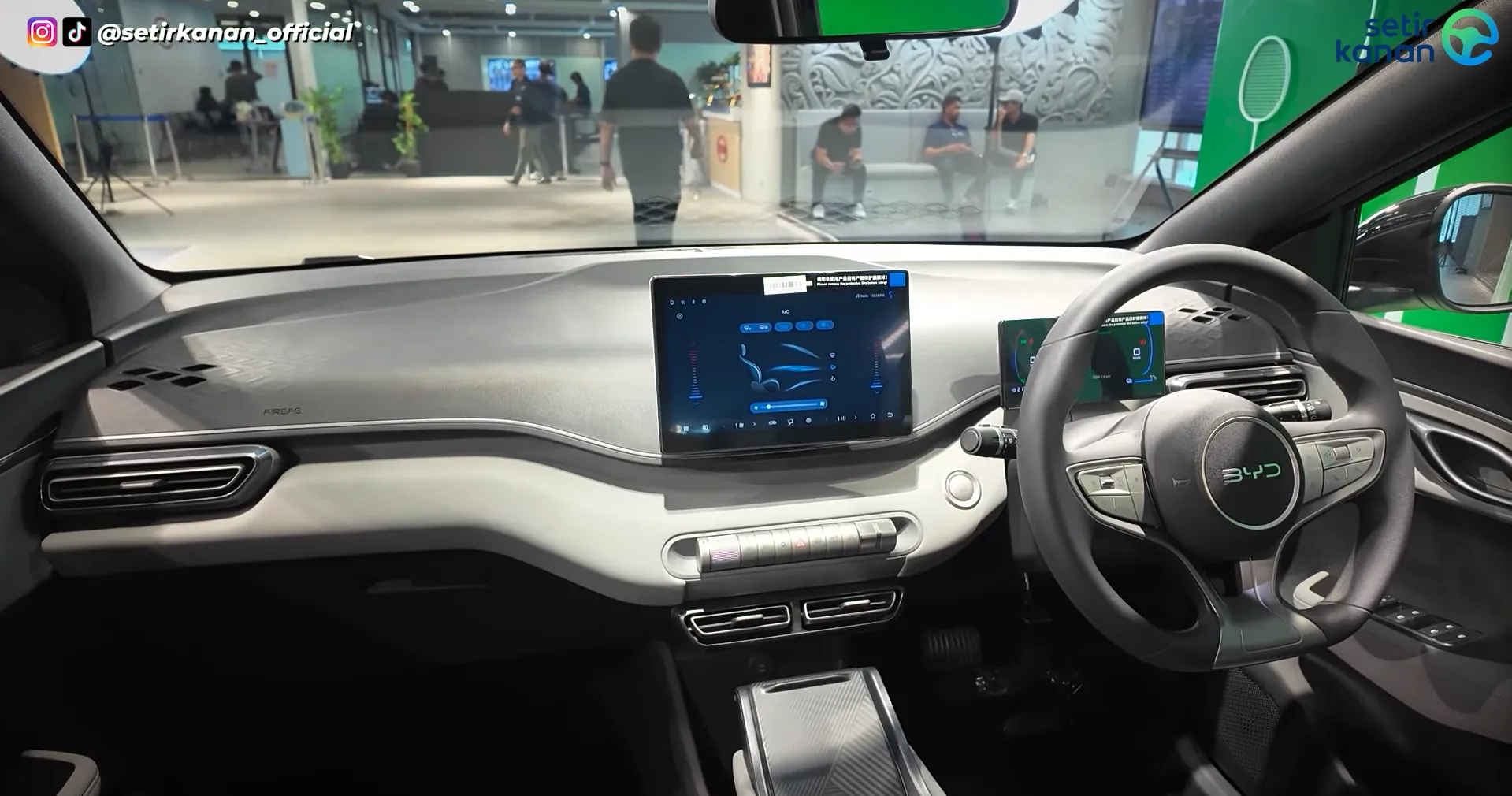 BYD Atto 1 Resmi Hadir di GIIAS 2025, Cek Spesifikasinya! | ACC