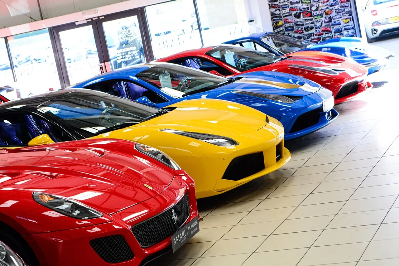 Daftar 16 Merk Mobil Mewah ini Menjadi Ikonik di Dunia | ACC