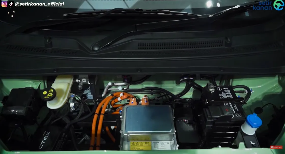 Review Changan Lumin di GJAW 2025, Mobil Listrik Mini 178 Jutaan Super ...